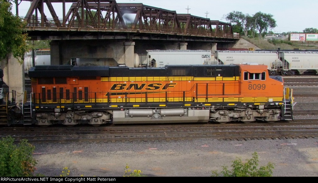 BNSF 8099